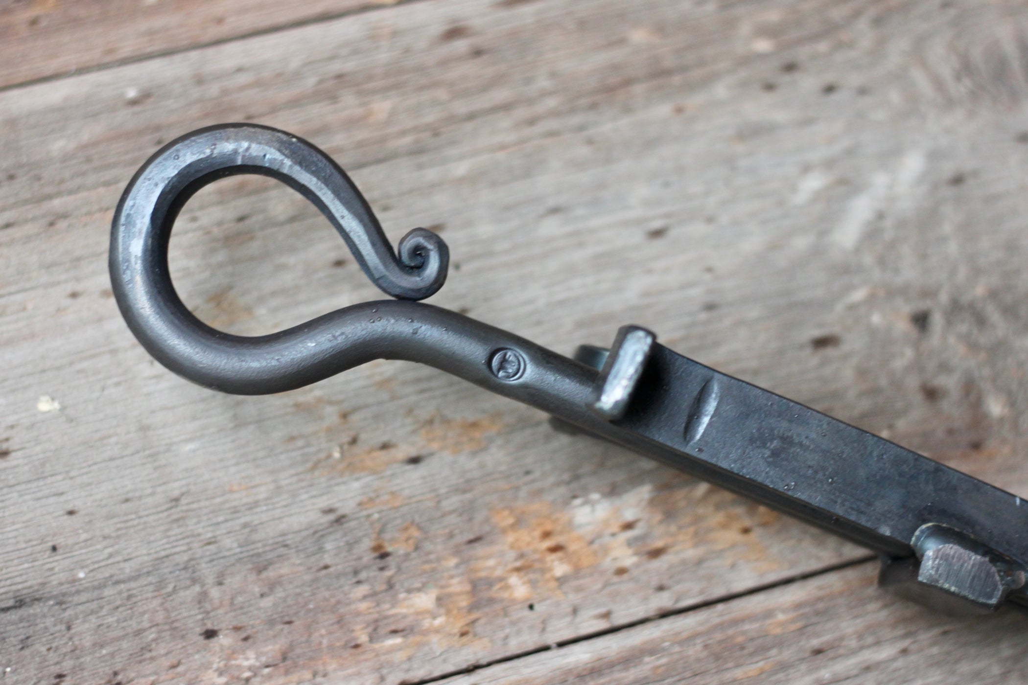Mini Log Grabber– Wicks Forge