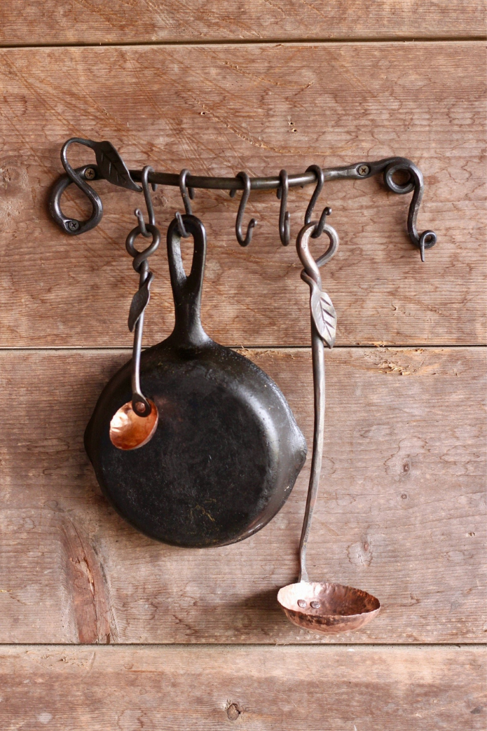 Leafy Pot and Pan Holder | Wicks Forge