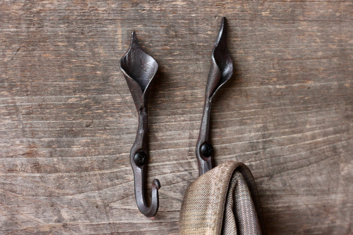 Mini Calla Lily Hook | Wicks Forge